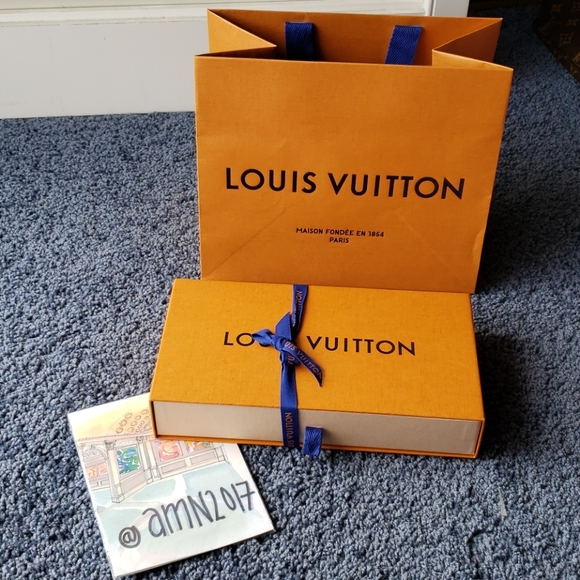 Louis Vuitton | Bags | Louis Vuitton Gift Box And Lv Shopping Bag ...